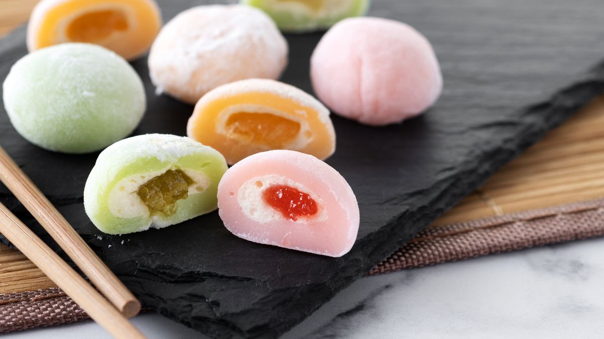 How To Make Japanese Delicacy Mochi At Home - Boldsky.com