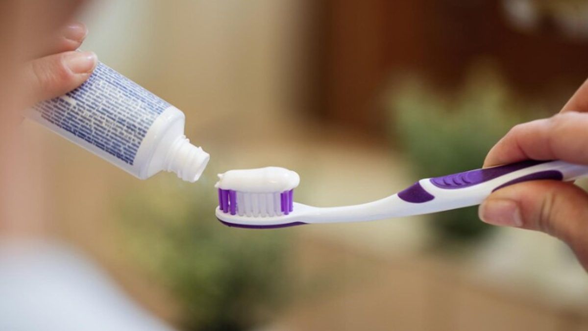 Are There Cancer-Causing Chemicals In Your Toothpaste? What You Need to ...