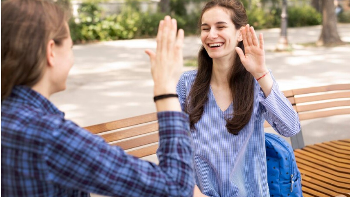 Deaf Awareness Week 2024: 9 Tips So That You Can Effectively ...