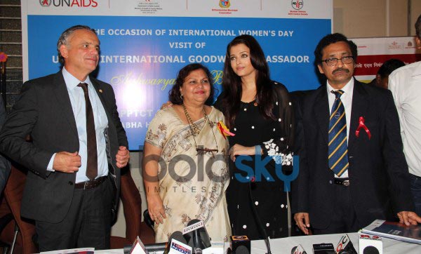 Aishwarya Rai leads UNAIDS mission on issues of women and HIV- Boldsky