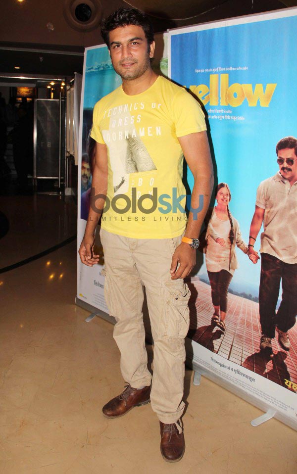 Bollywood Celebs at Yellow film screening- Boldsky