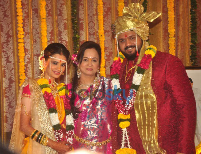 Wedding Of Smita Thackeray Son Rahul Thakre With Aditi Redkar- Boldsky