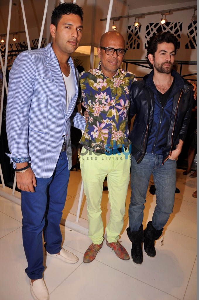 Launch Of Fashion Designer Narendra kumar's New Flagship Store- Boldsky