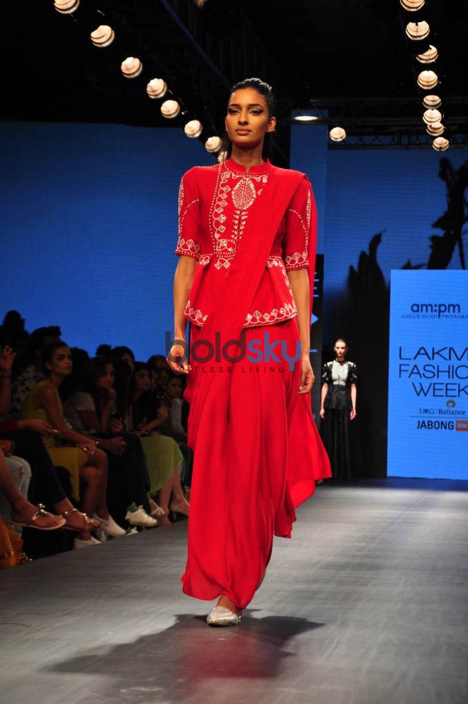 LFW Day 3 - Ankur, Priyanka Modi Show- Boldsky