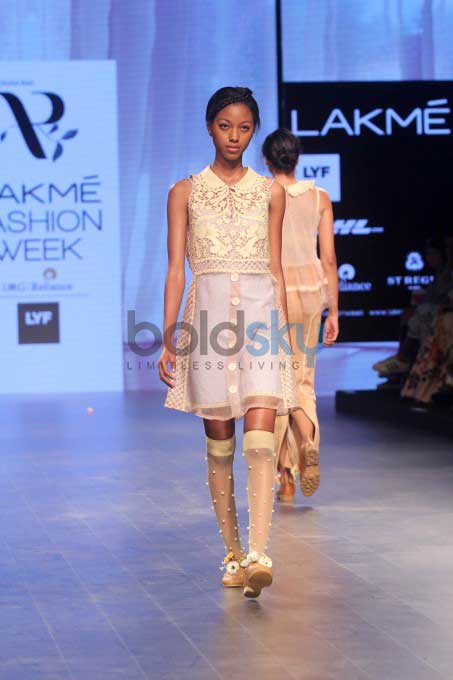 Designer Archana Rao Show At LFW Day 1- Boldsky