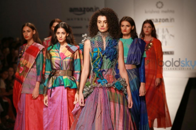 Designer Krishna Mehta Collection At AIFW 2016- Boldsky