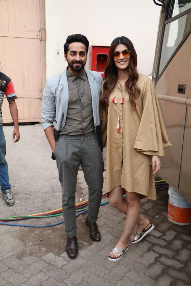 Ayushman Khurana,Hrithik Roshan And Kriti Sanon Spotted At Mehboob ...