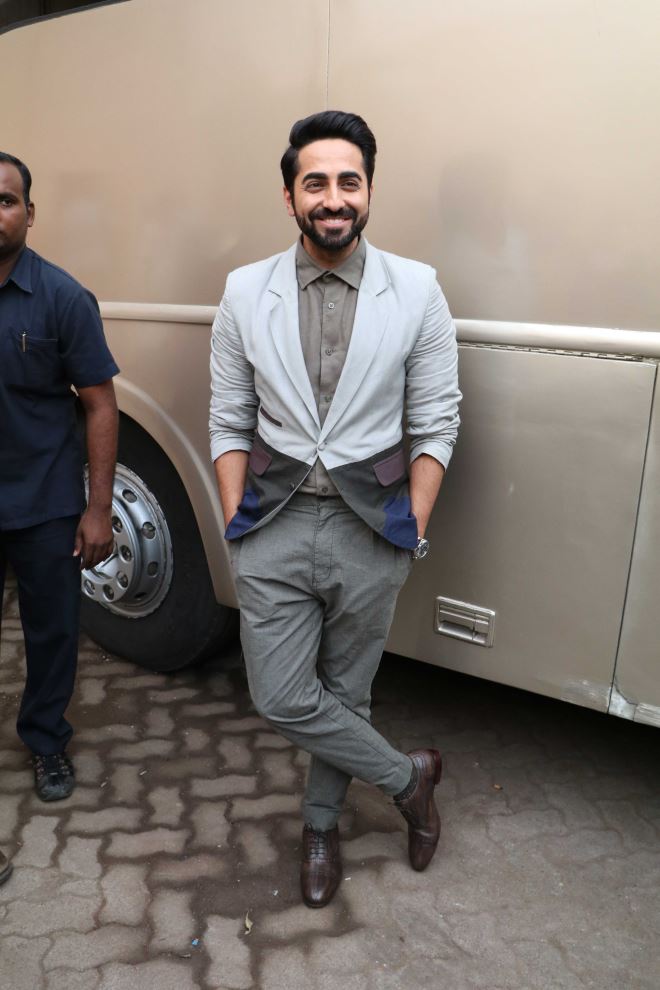 Ayushman Khurana,Hrithik Roshan And Kriti Sanon Spotted At Mehboob ...