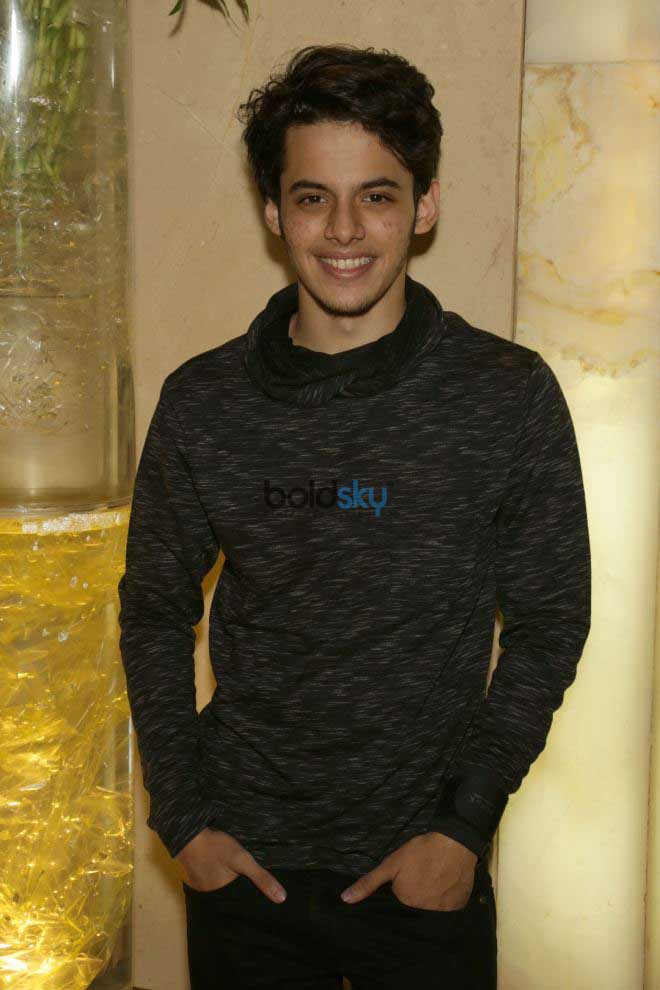 Darsheel Safary Becomes Face Of Harry Potter Film Series, In New Delh ...