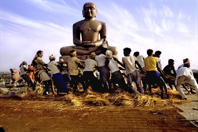 World Of Shadows Through Raghu Rai's Photography- Boldsky