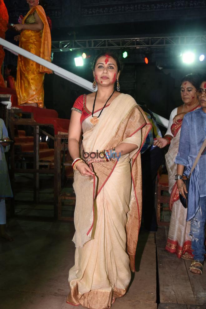 Durga Puja Celebration 2017- Boldsky