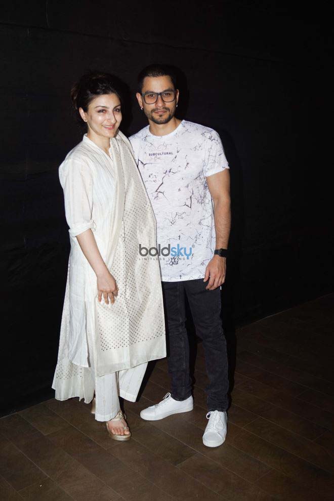 Screening Of 'An Insignificant Man'- Boldsky