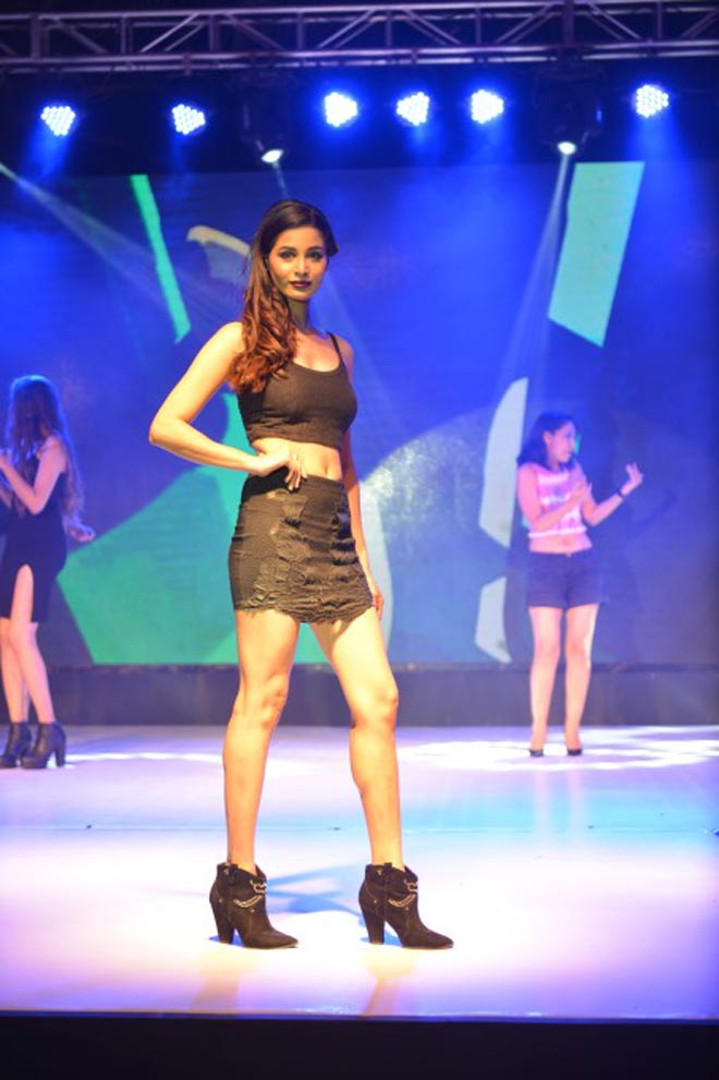 Former Miss Earth Nicole Faria At The Inauguration Of Topsy Turvy In ...