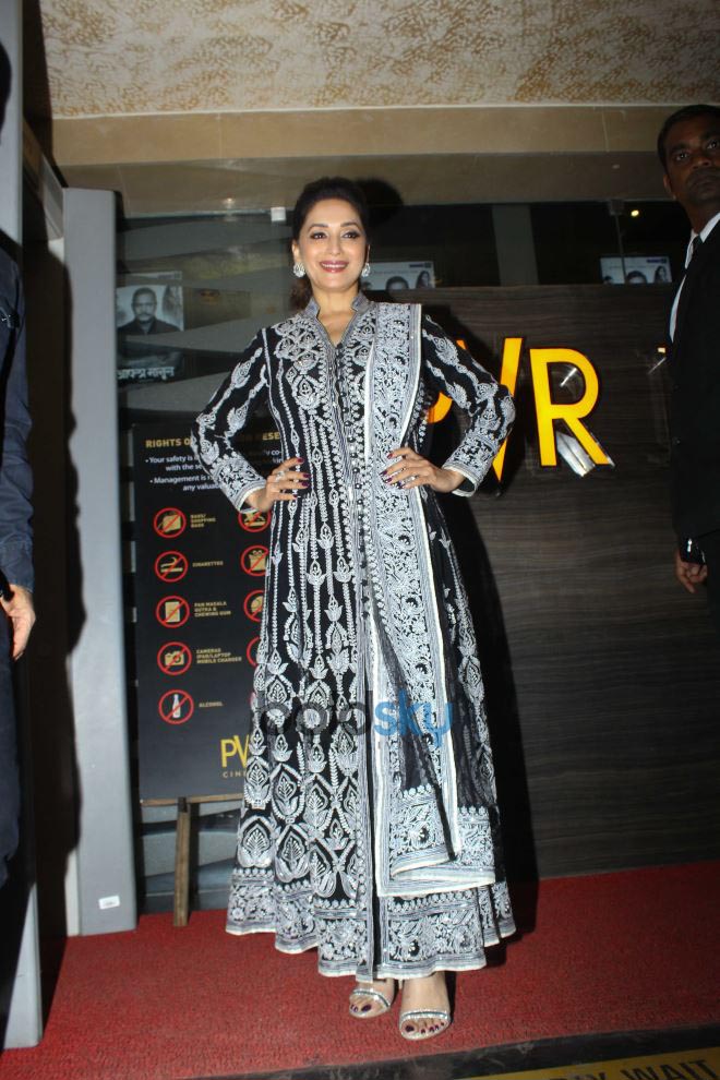 Special Screening Of Marathi Movie 'Aapla Manus'- Boldsky