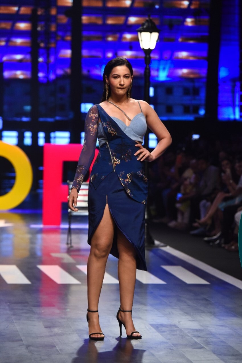 Gauhar Khan Turns Showstopper For INIFD Launchpad at FDCI x Lakme ...