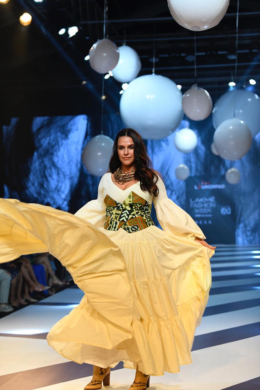 Lakme Fashion Week 2023: Neha Dhupia Turns Showstopper For INIFD ...